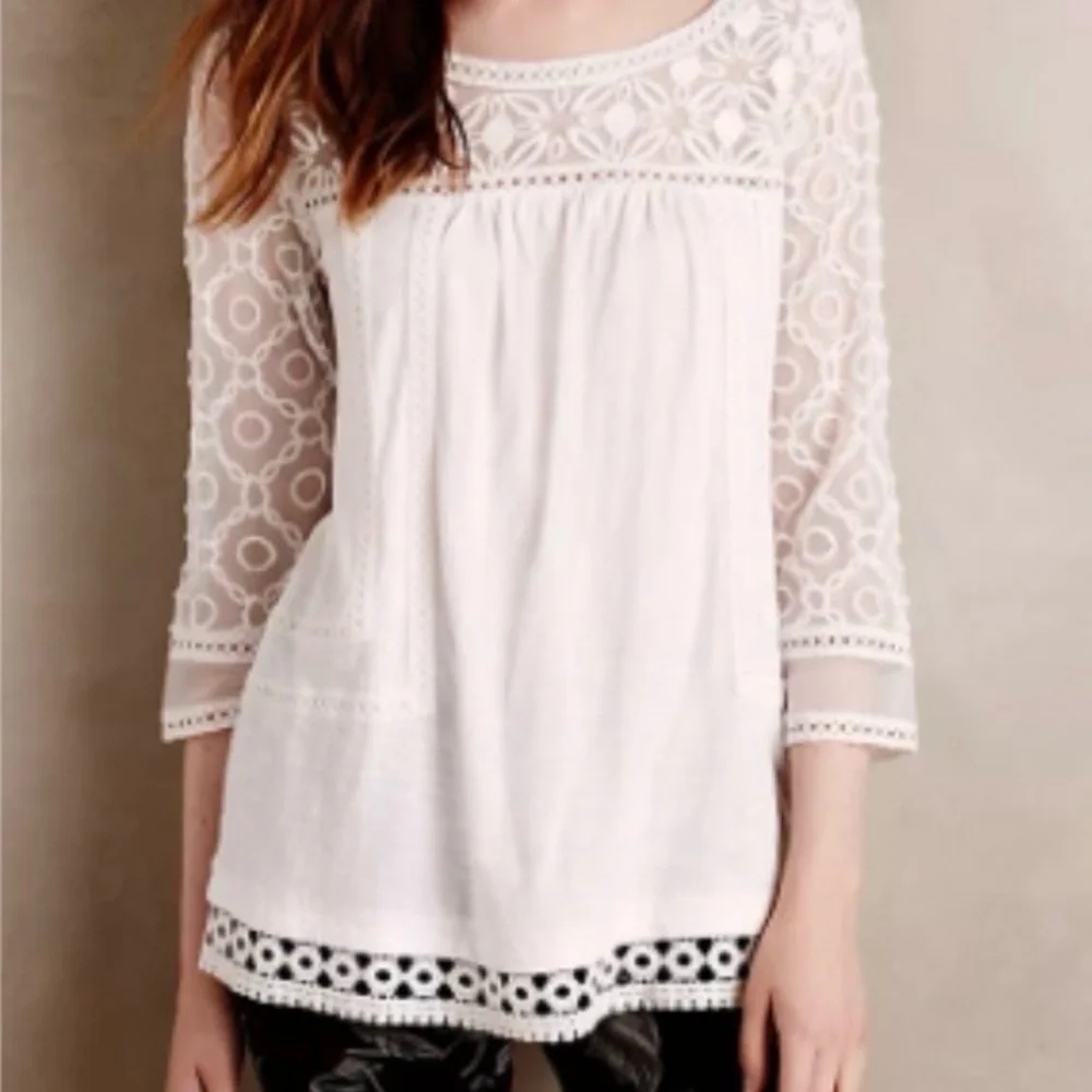 Meadow Rue | Tops | Anthropology Meadow Rue White Eyelet Lace Sleeve ...